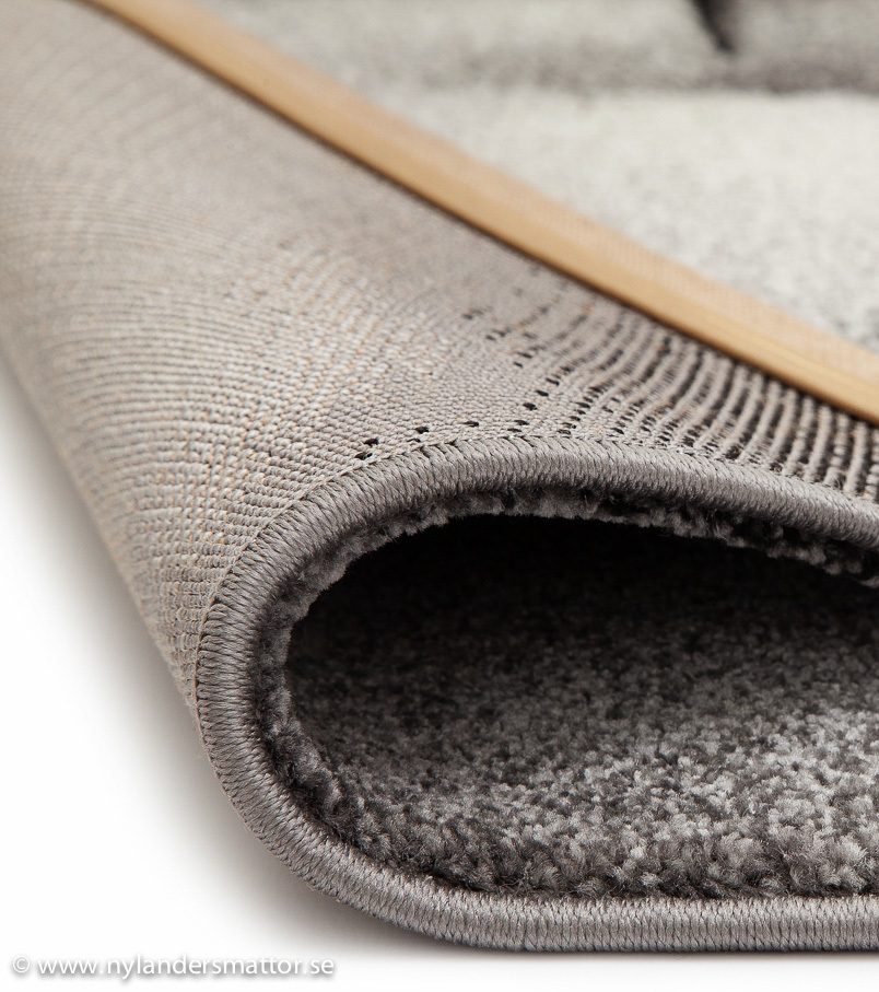 Ventura - Rutig modern matta - Nylanders Mattor